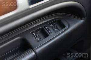 Zils Volkswagen Touareg 2007 Rīga, ar dzinēja tilpumu 3.00 L un nobraukumu 347 tūkst. km par 5990 €, foto 15 vietnē AUTOMOTO.COM.LV
