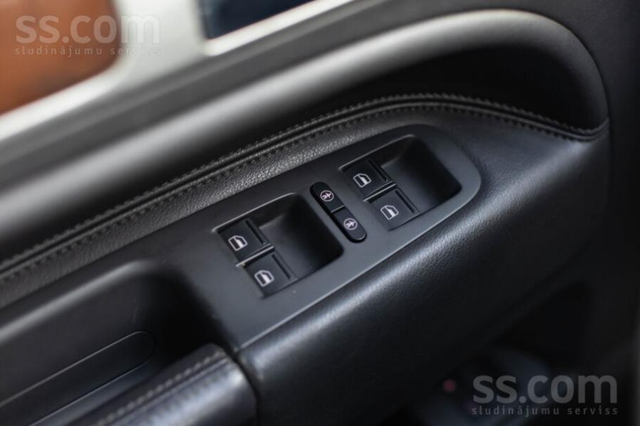 Zils Volkswagen Touareg 2007 Rīga, ar dzinēja tilpumu 3.00 L un nobraukumu 347 tūkst. km par 5990 €, foto 15 vietnē AUTOMOTO.COM.LV