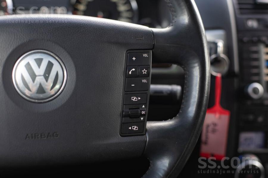 Zils Volkswagen Touareg 2007 Rīga, ar dzinēja tilpumu 3.00 L un nobraukumu 347 tūkst. km par 5990 €, foto 18 vietnē AUTOMOTO.COM.LV