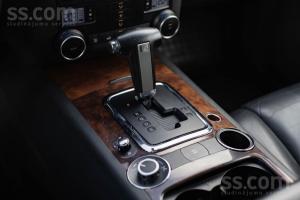 Zils Volkswagen Touareg 2007 Rīga, ar dzinēja tilpumu 3.00 L un nobraukumu 347 tūkst. km par 5990 €, foto 23 vietnē AUTOMOTO.COM.LV