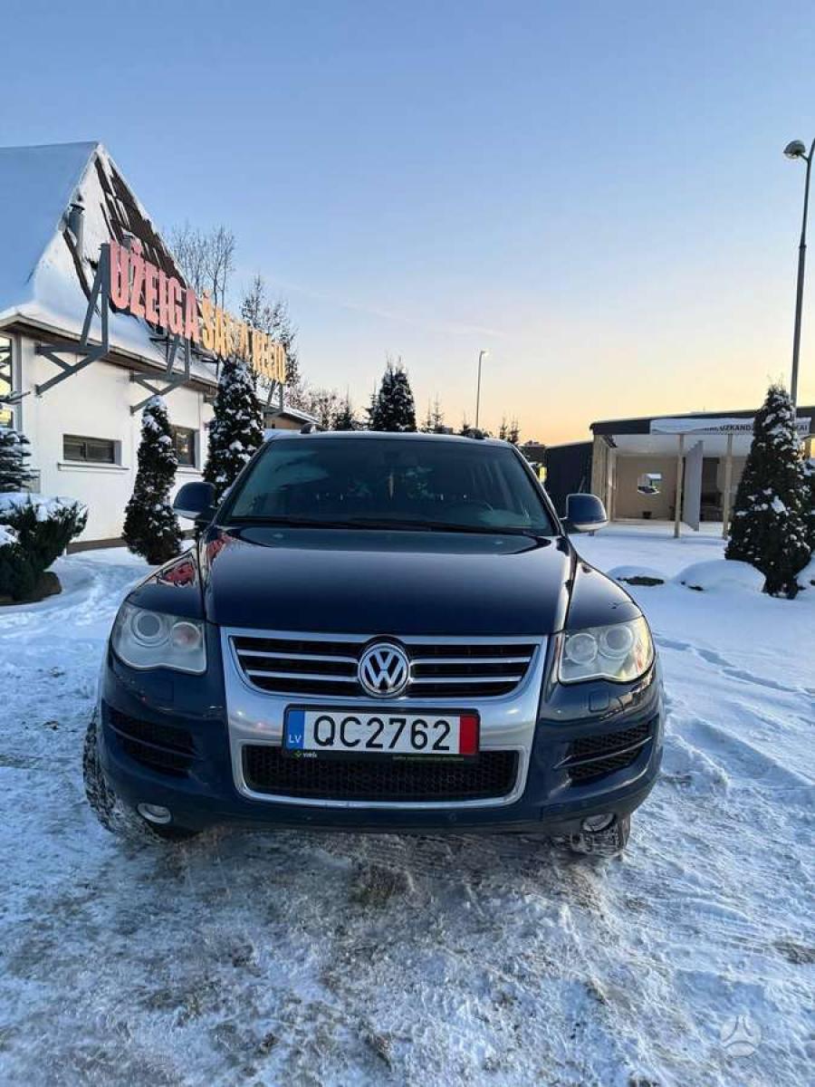 Zils Volkswagen Touareg 2008 Kauņa, ar dzinēja tilpumu 2.97 L un nobraukumu 280 tūkst. km par 5400 €, foto 2 vietnē AUTOMOTO.COM.LV