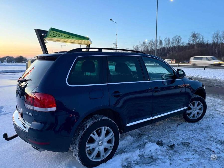 Zils Volkswagen Touareg 2008 Kauņa, ar dzinēja tilpumu 2.97 L un nobraukumu 280 tūkst. km par 5400 €, foto 6 vietnē AUTOMOTO.COM.LV