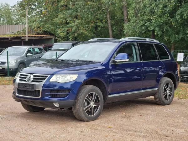 Zils Volkswagen Touareg 2008 Grobiņa, ar dzinēja tilpumu 3.00 L un nobraukumu 436 tūkst. km par 4750 €, foto 2 vietnē AUTOMOTO.COM.LV
