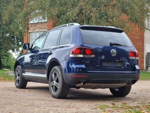 Blue Volkswagen Touareg 2008 in Grobiņa, with an engine capacity of 3.00 L and mileage of 436 thousand km for 4750 €, photo 5 on AUTOMOTO.COM.LV