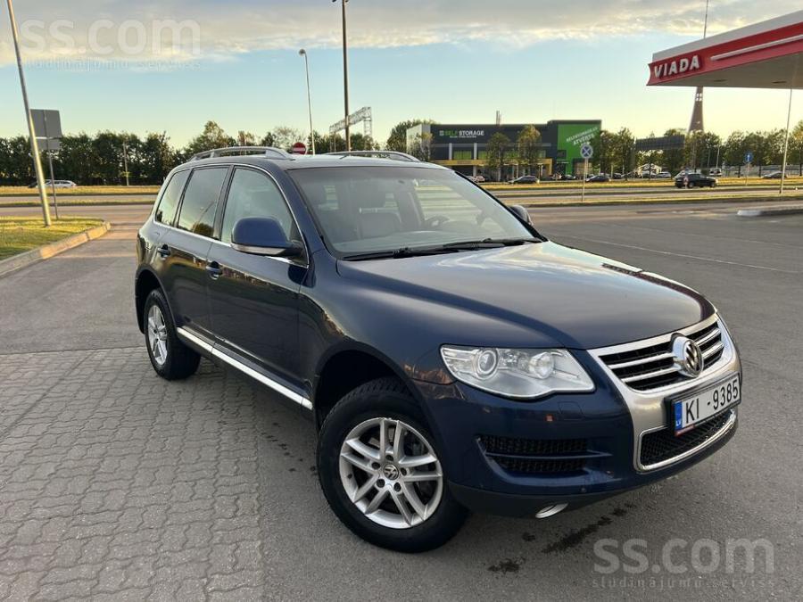 Zils Volkswagen Touareg 2009 Rīga, ar dzinēja tilpumu 3.00 L un nobraukumu 365 tūkst. km par 3900 €, foto 4 vietnē AUTOMOTO.COM.LV