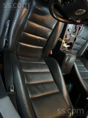 Zils Volkswagen Touareg 2009 Rīga, ar dzinēja tilpumu 3.00 L un nobraukumu 365 tūkst. km par 3900 €, foto 9 vietnē AUTOMOTO.COM.LV