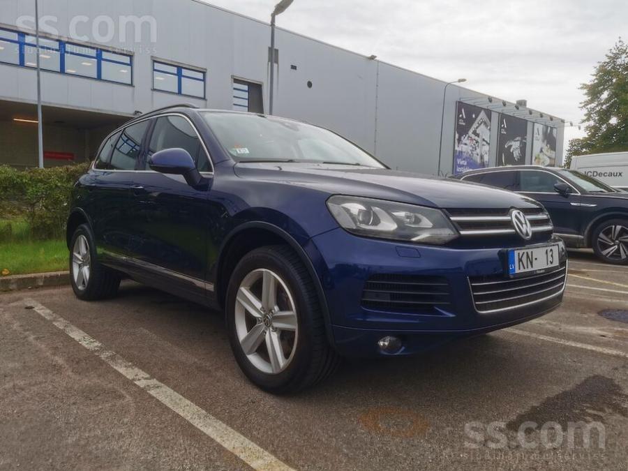 Zils Volkswagen Touareg 2010 Rīga, ar dzinēja tilpumu 4.20 L un nobraukumu 439 tūkst. km par 13950 €, foto 4 vietnē AUTOMOTO.COM.LV