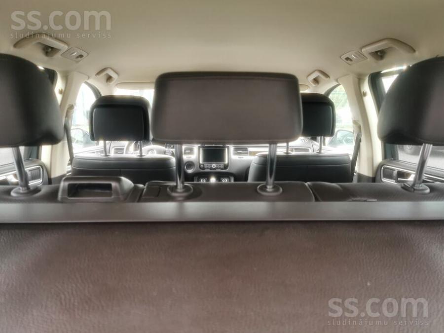 Zils Volkswagen Touareg 2010 Rīga, ar dzinēja tilpumu 4.20 L un nobraukumu 439 tūkst. km par 13950 €, foto 10 vietnē AUTOMOTO.COM.LV