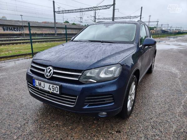 Zils Volkswagen Touareg 2011 Šauļi, ar dzinēja tilpumu 4.20 L un nobraukumu 280 tūkst. km par 7100 €, foto 1 vietnē AUTOMOTO.COM.LV