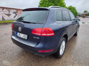 Zils Volkswagen Touareg 2011 Šauļi, ar dzinēja tilpumu 4.20 L un nobraukumu 280 tūkst. km par 7100 €, foto 5 vietnē AUTOMOTO.COM.LV