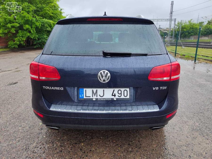 Zils Volkswagen Touareg 2011 Šauļi, ar dzinēja tilpumu 4.20 L un nobraukumu 280 tūkst. km par 7100 €, foto 6 vietnē AUTOMOTO.COM.LV