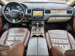 Zils Volkswagen Touareg 2011 Šauļi, ar dzinēja tilpumu 4.20 L un nobraukumu 280 tūkst. km par 7100 €, foto 10 vietnē AUTOMOTO.COM.LV