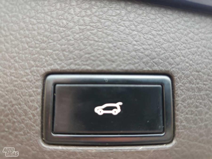 Zils Volkswagen Touareg 2011 Šauļi, ar dzinēja tilpumu 4.20 L un nobraukumu 280 tūkst. km par 7100 €, foto 23 vietnē AUTOMOTO.COM.LV