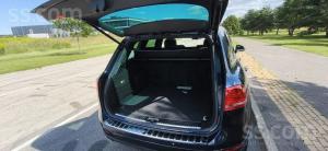 Zils Volkswagen Touareg 2011 Rīga, ar dzinēja tilpumu 3.00 L un nobraukumu 259 tūkst. km par 10500 €, foto 16 vietnē AUTOMOTO.COM.LV