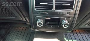 Zils Volkswagen Touareg 2011 Rīga, ar dzinēja tilpumu 3.00 L un nobraukumu 259 tūkst. km par 10500 €, foto 19 vietnē AUTOMOTO.COM.LV