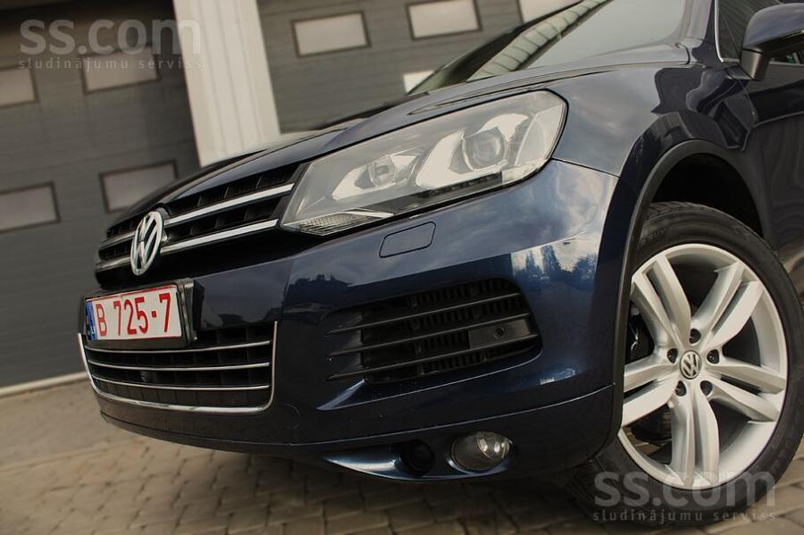 Zils Volkswagen Touareg 2011 Rīga, ar dzinēja tilpumu 3.00 L un nobraukumu 0 tūkst. km par 9390 €, foto 12 vietnē AUTOMOTO.COM.LV