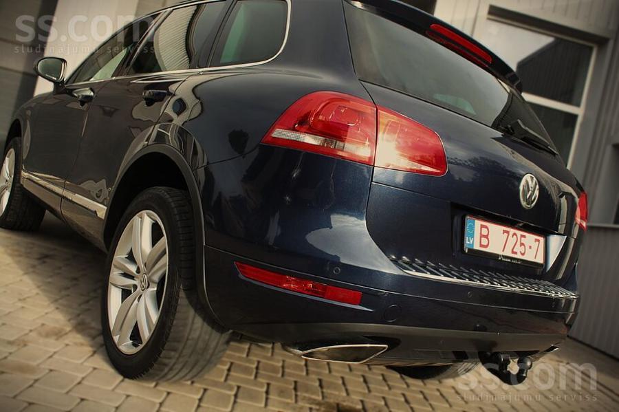 Zils Volkswagen Touareg 2011 Rīga, ar dzinēja tilpumu 3.00 L un nobraukumu 0 tūkst. km par 9390 €, foto 16 vietnē AUTOMOTO.COM.LV