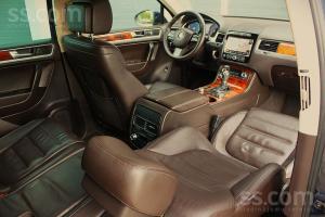 Zils Volkswagen Touareg 2011 Rīga, ar dzinēja tilpumu 3.00 L un nobraukumu 0 tūkst. km par 9390 €, foto 25 vietnē AUTOMOTO.COM.LV