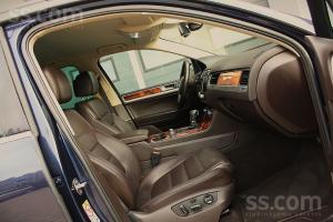 Zils Volkswagen Touareg 2011 Rīga, ar dzinēja tilpumu 3.00 L un nobraukumu 0 tūkst. km par 9390 €, foto 27 vietnē AUTOMOTO.COM.LV