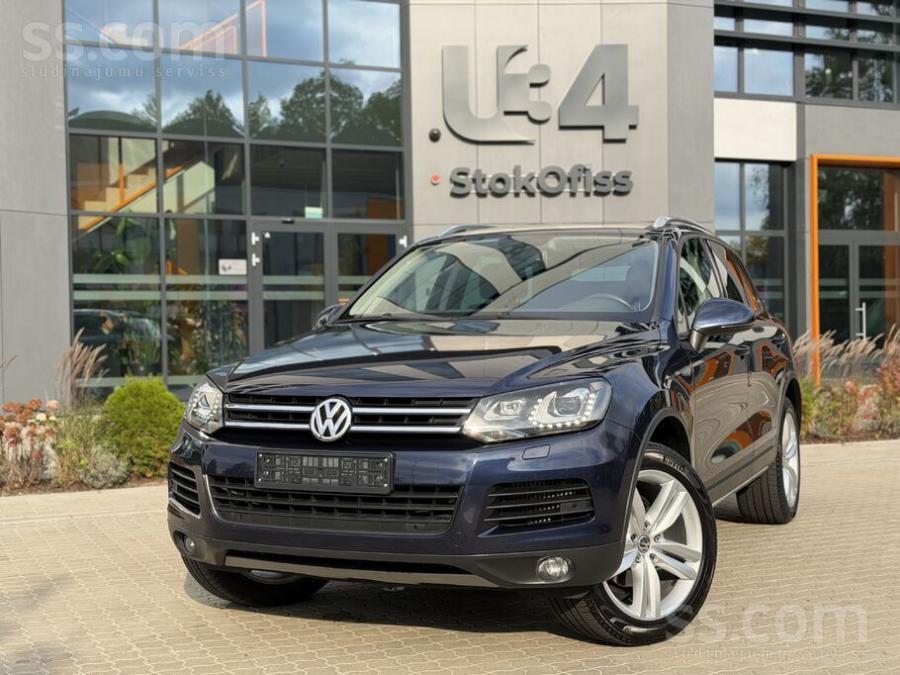 Zils Volkswagen Touareg 2011 Rīga, ar dzinēja tilpumu 3.00 L un nobraukumu 299 tūkst. km par 10999 €, foto 1 vietnē AUTOMOTO.COM.LV