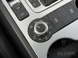 Zils Volkswagen Touareg 2011 Rīga, ar dzinēja tilpumu 3.00 L un nobraukumu 299 tūkst. km par 10999 €, foto 21 vietnē AUTOMOTO.COM.LV