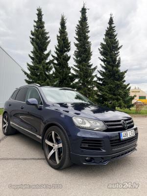 Zils Volkswagen Touareg 2012 Tallina, ar dzinēja tilpumu 3.00 L un nobraukumu 251 tūkst. km par 14000 €, foto 5 vietnē AUTOMOTO.COM.LV