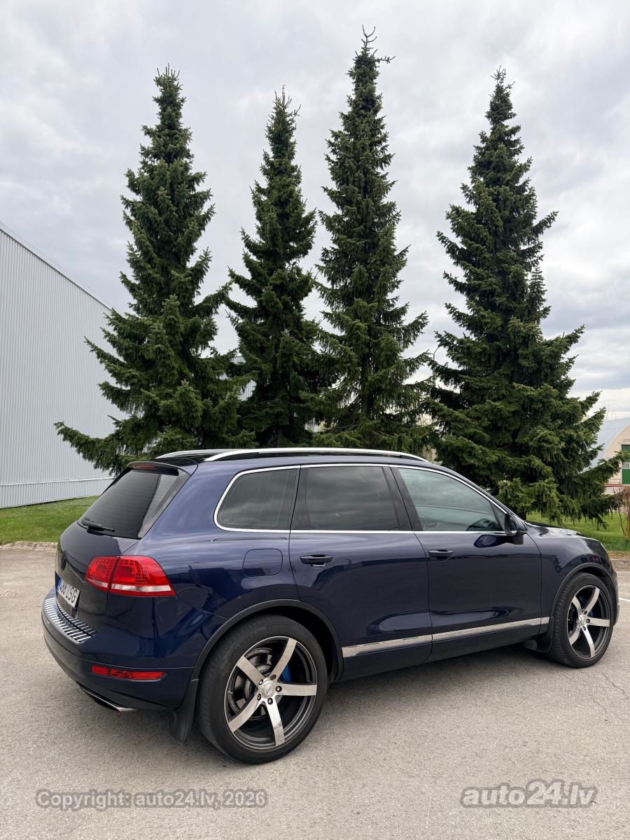 Zils Volkswagen Touareg 2012 Tallina, ar dzinēja tilpumu 3.00 L un nobraukumu 251 tūkst. km par 14000 €, foto 7 vietnē AUTOMOTO.COM.LV