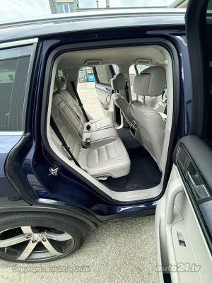 Zils Volkswagen Touareg 2012 Tallina, ar dzinēja tilpumu 3.00 L un nobraukumu 251 tūkst. km par 14000 €, foto 13 vietnē AUTOMOTO.COM.LV