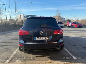 Zils Volkswagen Touareg 2012 Tallina, ar dzinēja tilpumu 3.00 L un nobraukumu 212 tūkst. km par 16000 €, foto 5 vietnē AUTOMOTO.COM.LV