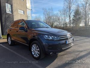 Zils Volkswagen Touareg 2012 Tallina, ar dzinēja tilpumu 3.00 L un nobraukumu 212 tūkst. km par 16000 €, foto 8 vietnē AUTOMOTO.COM.LV