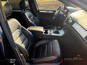 Zils Volkswagen Touareg 2012 Tallina, ar dzinēja tilpumu 3.00 L un nobraukumu 212 tūkst. km par 16000 €, foto 11 vietnē AUTOMOTO.COM.LV