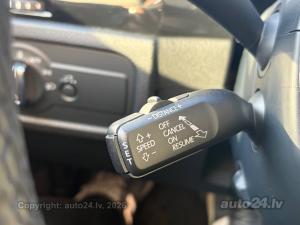Zils Volkswagen Touareg 2012 Tallina, ar dzinēja tilpumu 3.00 L un nobraukumu 212 tūkst. km par 16000 €, foto 16 vietnē AUTOMOTO.COM.LV