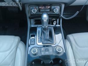 Blue Volkswagen Touareg 2013 in Rezekne, with an engine capacity of 3.00 L and mileage of 252 thousand km for 12700 €, photo 19 on AUTOMOTO.COM.LV