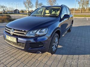 Zils Volkswagen Touareg 2013 Jelgava, ar dzinēja tilpumu 3.00 L un nobraukumu 172 tūkst. km par 13600 €, foto  vietnē AUTOMOTO.COM.LV