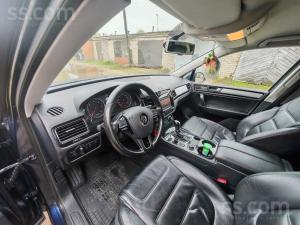 Zils Volkswagen Touareg 2013 Rīga, ar dzinēja tilpumu 3.00 L un nobraukumu 283 tūkst. km par 11000 €, foto 8 vietnē AUTOMOTO.COM.LV