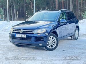 Blue Volkswagen Touareg 2014 in Tallinn, with an engine capacity of 3.00 L and mileage of 268 thousand km for 12490 €, photo  on AUTOMOTO.COM.LV