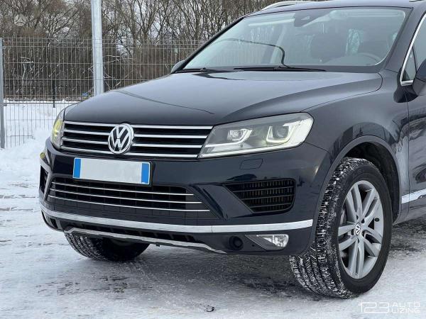 Zils Volkswagen Touareg 2015 Tauragė, ar dzinēja tilpumu 3.00 L un nobraukumu 264 tūkst. km par 15200 €, foto 2 vietnē AUTOMOTO.COM.LV