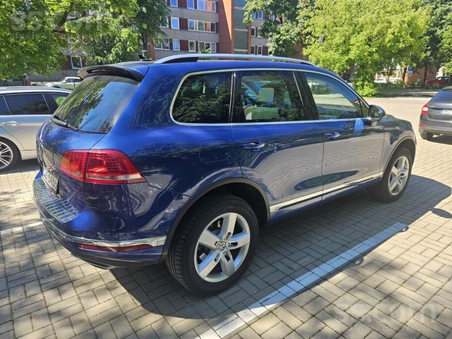 Zils Volkswagen Touareg 2015 Rīga, ar dzinēja tilpumu 3.00 L un nobraukumu 155 tūkst. km par 15600 €, foto 4 vietnē AUTOMOTO.COM.LV