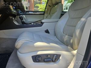 Zils Volkswagen Touareg 2015 Rīga, ar dzinēja tilpumu 3.00 L un nobraukumu 155 tūkst. km par 15600 €, foto 11 vietnē AUTOMOTO.COM.LV