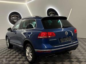 Blue Volkswagen Touareg 2016 in Marijampole, with an engine capacity of 2.97 L and mileage of 305 thousand km for 15450 €, photo 33 on AUTOMOTO.COM.LV