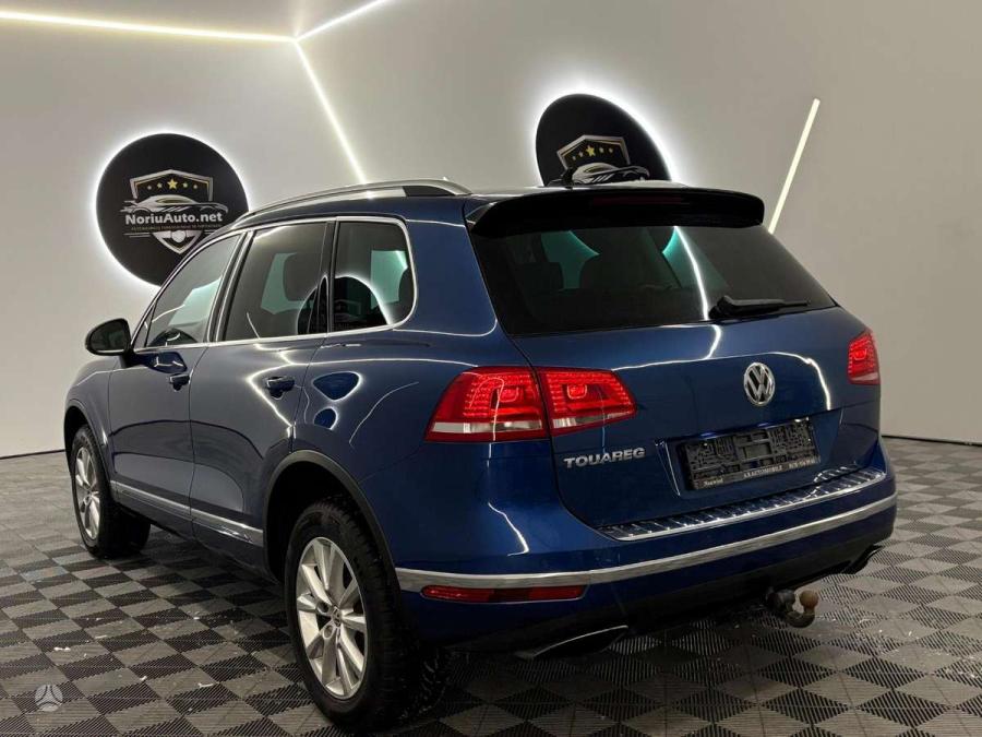 Blue Volkswagen Touareg 2016 in Marijampole, with an engine capacity of 2.97 L and mileage of 305 thousand km for 15450 €, photo 33 on AUTOMOTO.COM.LV