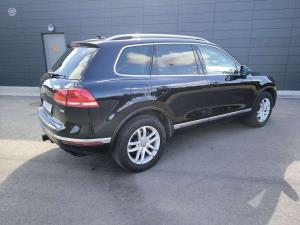Zils Volkswagen Touareg 2016 Rietavas, ar dzinēja tilpumu 2.97 L un nobraukumu 131 tūkst. km par 16900 €, foto 6 vietnē AUTOMOTO.COM.LV