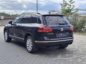 Zils Volkswagen Touareg 2017 Šauļi, ar dzinēja tilpumu 3.60 L un nobraukumu 240 tūkst. km par 14000 €, foto 6 vietnē AUTOMOTO.COM.LV