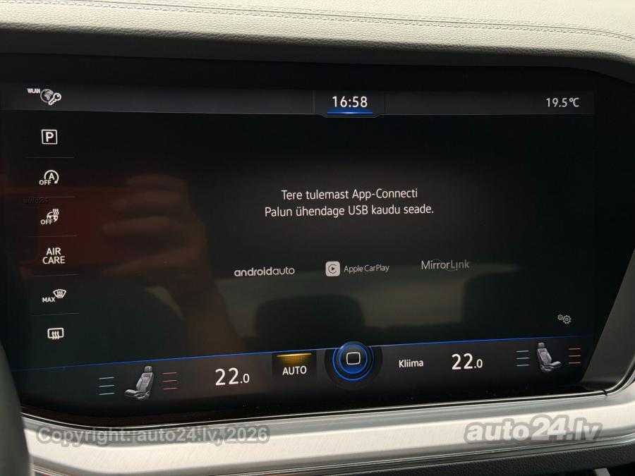 Zils Volkswagen Touareg 2018 Pērnava, ar dzinēja tilpumu 3.00 L un nobraukumu 117 tūkst. km par 37900 €, foto 15 vietnē AUTOMOTO.COM.LV