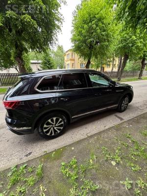Zils Volkswagen Touareg 2018 Liepāja, ar dzinēja tilpumu 3.00 L un nobraukumu 198 tūkst. km par 30000 €, foto 3 vietnē AUTOMOTO.COM.LV