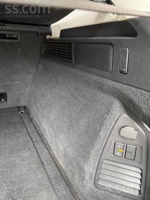 Zils Volkswagen Touareg 2018 Liepāja, ar dzinēja tilpumu 3.00 L un nobraukumu 198 tūkst. km par 30000 €, foto 6 vietnē AUTOMOTO.COM.LV