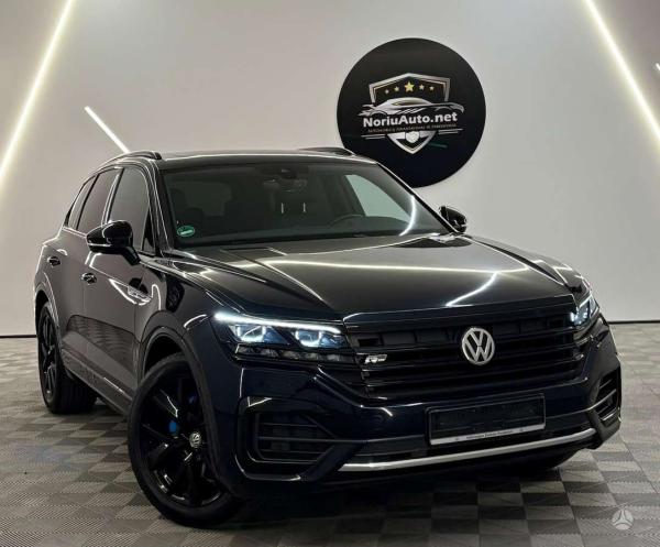 Volkswagen Touareg 2019 in Marijampole on AUTOMOTO.COM.LV Blue Volkswagen Touareg 2019 in Marijampole, with an engine capacity of 2.97 L and mileage of 205 thousand km for 33850 €, photo 1 on AUTOMOTO.COM.LV
