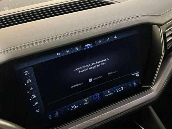 Volkswagen Touareg 2019 in Marijampole on AUTOMOTO.COM.LV Blue Volkswagen Touareg 2019 in Marijampole, with an engine capacity of 2.97 L and mileage of 205 thousand km for 33850 €, photo 11 on AUTOMOTO.COM.LV