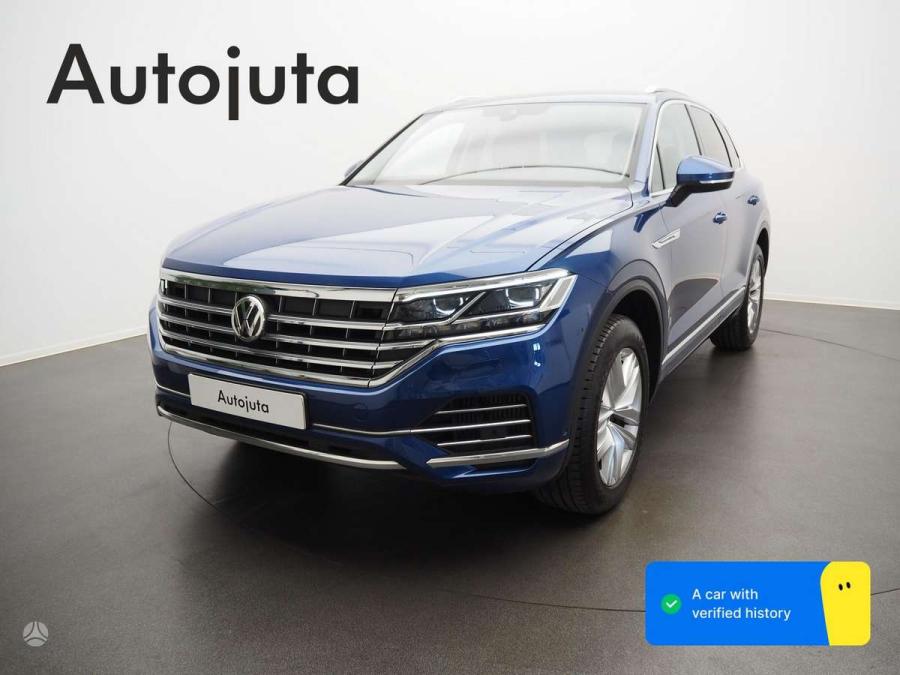 Blue Volkswagen Touareg 2019 in Vilnius, with an engine capacity of 2.97 L and mileage of 100 thousand km for 37000 €, photo 1 on AUTOMOTO.COM.LV