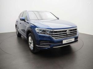 Blue Volkswagen Touareg 2019 in Vilnius, with an engine capacity of 2.97 L and mileage of 100 thousand km for 37000 €, photo 4 on AUTOMOTO.COM.LV